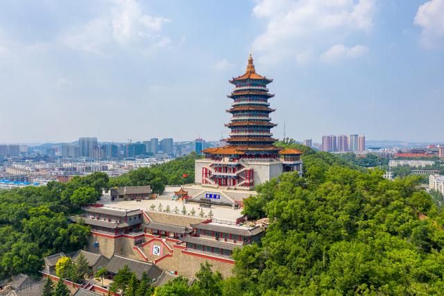 Liaoyuan "Longshou Mountain" in search of ancient times - iNEWS