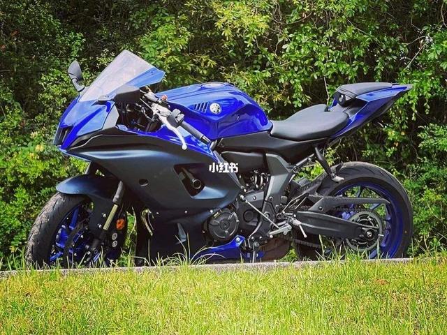 Why I love Yamaha R7 so much - iNEWS