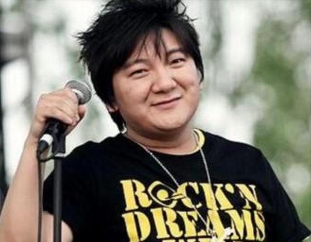 There are 6 singers who became "passing away", some earn 240 million a ...