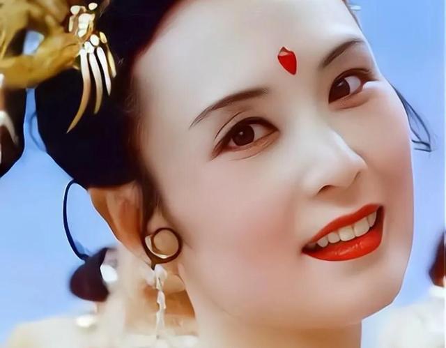 Journey to the West, the most beautiful Chang'e Qiu Peining - iNEWS