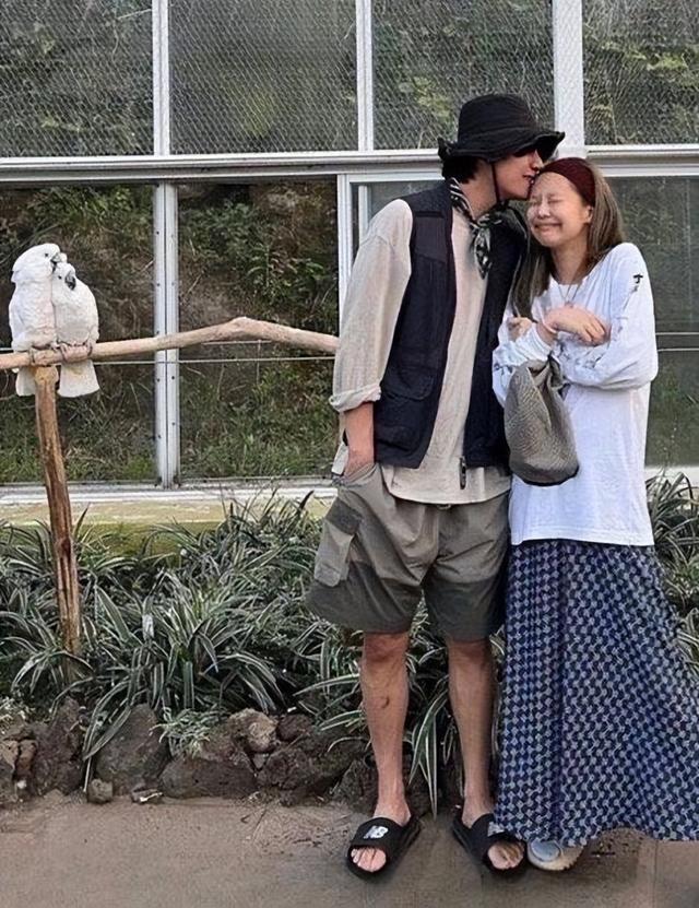 Follow-up: Jennie's high-profile show of affection, the man's fans were ...