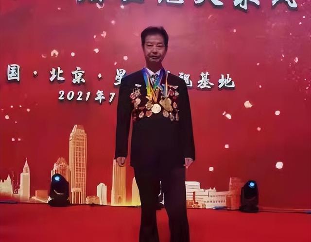 China in Art - "People's Artist" Li Shucheng - iNEWS