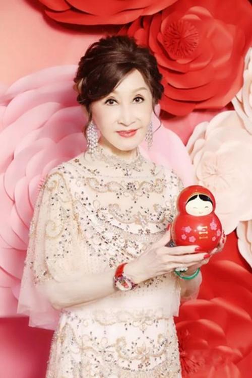 Zheng Mingming, the founder of modern beauty: only love can walk with beauty - iNEWS