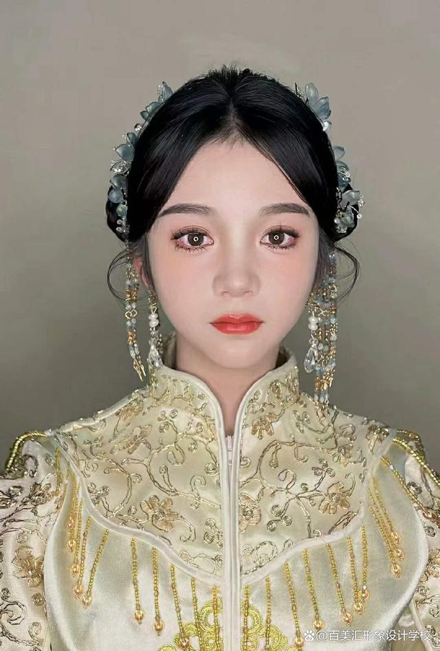 Chinese Xiuhe bride, let you be the most beautiful bride in the wedding ...