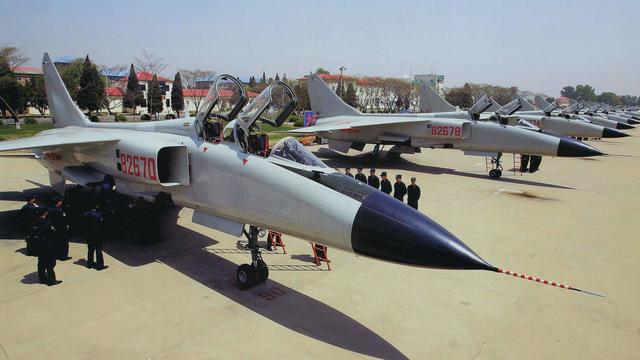 China's more than 200 J-7s have all been retired, and there are three ...
