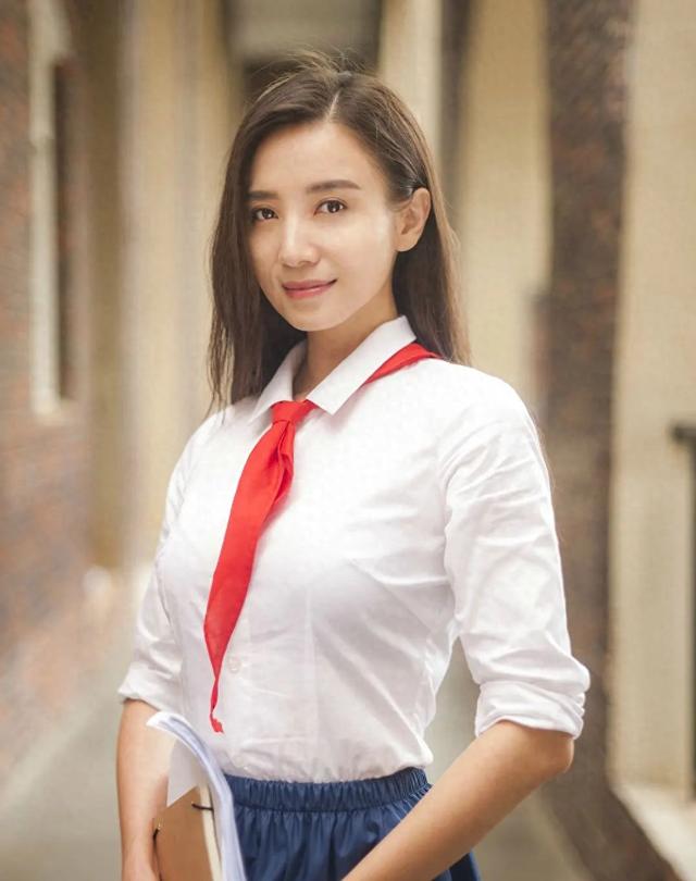 Song Jia: "Love is love" has an affair with a famous married director ...