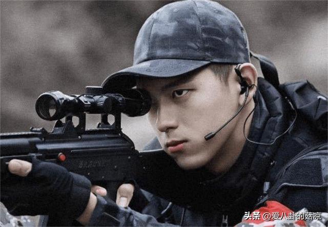 Li Xian is about to usher in the era of screen domination!2 TV series ...