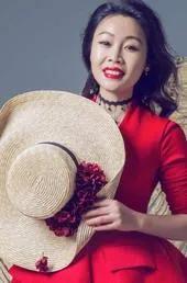 Although Sister Straw Hat has a good voice, her personality is too ...