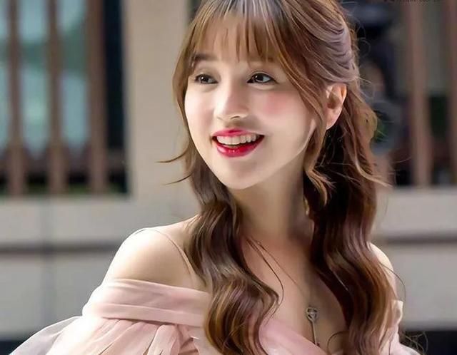 Jinsha reveals her ideal type for the first time, netizens: I am not ...