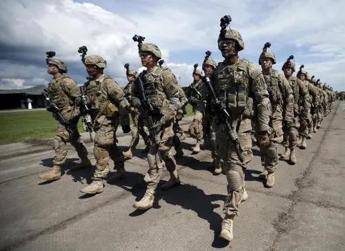 What equipment does the world's first army have - iNEWS