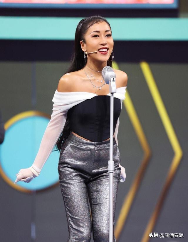 35-year-old Jike Junyi suspected of being disfigured! Scratched face by ...