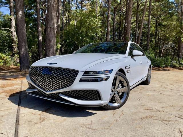 The boutique in the niche, the Genesis G80 sports version is coming - iNEWS