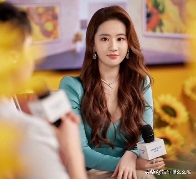 Zhou Junwei's comeback to test the waters? Is there something wrong ...