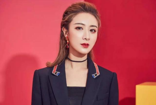 Remember Wei Ya who disappeared for a year for tax evasion?Earn more ...