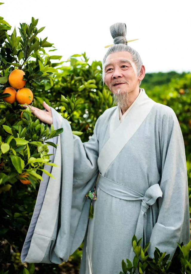 Li Guangfu: He has lived in a courtyard since he was a child, and his ...