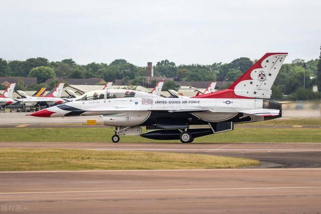 AN/ALR-56 radar warning receiver, this artifact makes the enemy radar ...