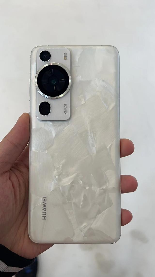 Pure passers-by get started with Huawei P60 Pro, how much joy and ...