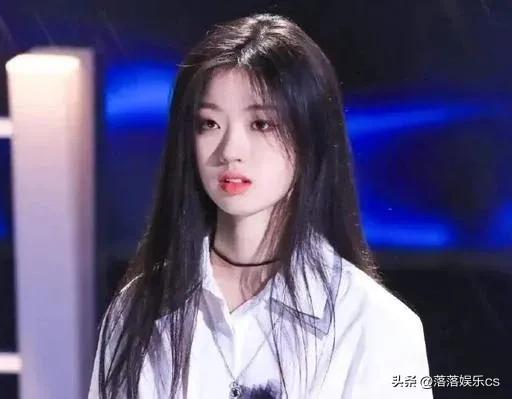 Good Voice champion Liang Yuying returned to her hometown. She was ...