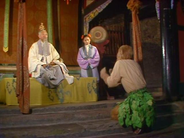 Why did Patriarch Bodhi let the monkey walk two steps before accepting ...