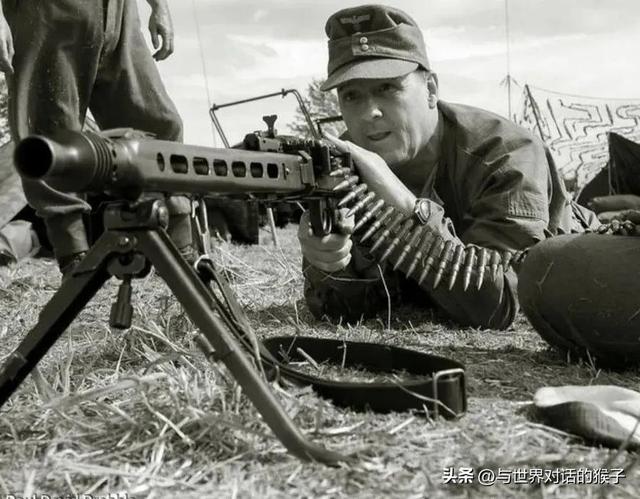 "Hitler's chainsaw" German weapons and equipment introduced the mg 34 ...