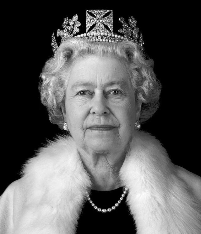 The Queen of England died at the age of 96: She used her life's ...