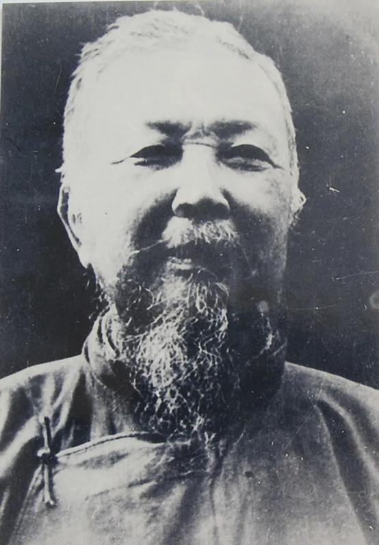 Zhu De's hard-core mentor, created the Republic of China, defeated the ...