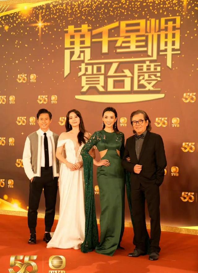 TVB Taiqing, Yan Mingjia and Zeng Bit jumped up and down the red carpet ...