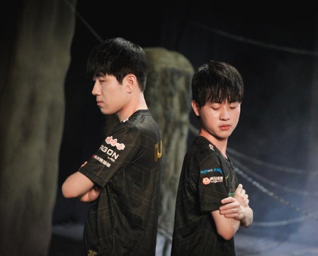"RNG is going to become the next LGD?" S12 play-in became a small MSI, Doinb "washed white" for ...