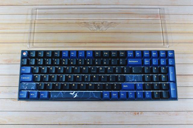 Exquisitely crafted 100 keys, smooth operation and sensitive trigger ...