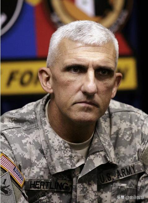 Former U.S. Army Commander Retired Lt. Gen. Mark Hertling Explains ...