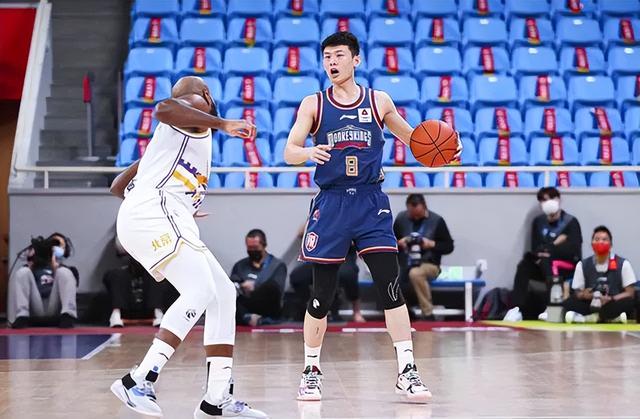 16 points!19 points!After serious discussion, what is the backcourt ...
