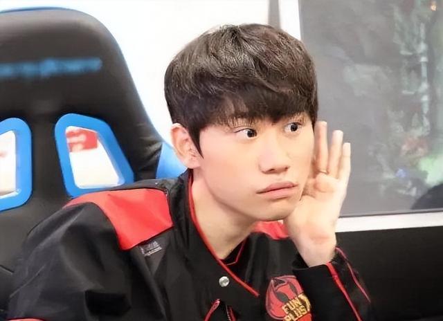 V5 coach Han Yi started a group Doinb.How did Grandpa Lu forget about it?You can't want ...