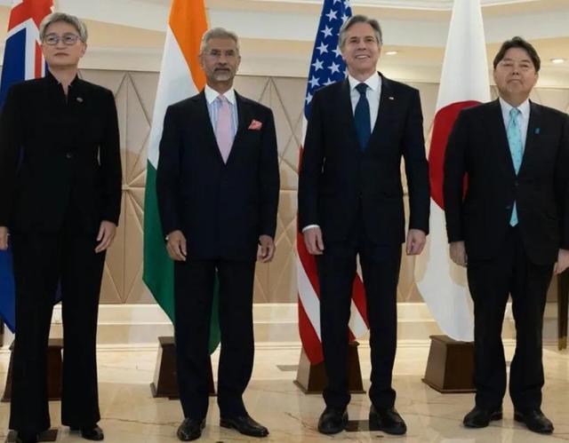 What are the highlights of the joint communiqué of the four-party talks ...