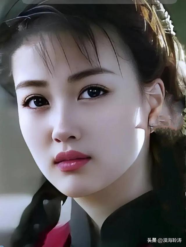 Cursive Script: Tang. Gu Kuang [Five Poems of Palace Ci] No. 1 - iNEWS