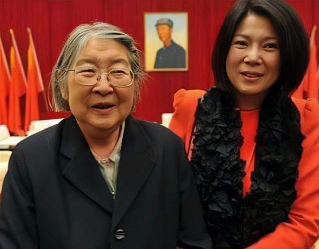 In 2004, Kong Dongmei visited Shui Jing, and during the meeting, Shui ...