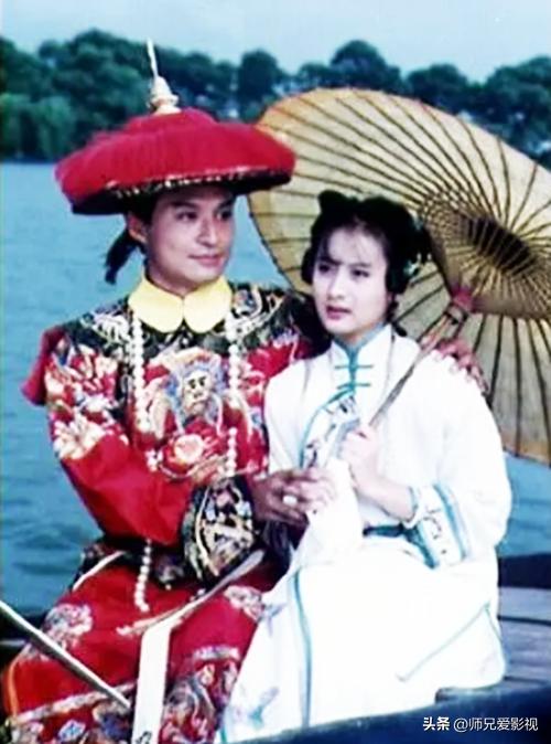 Introduction of Qiong Yao's Classic Novel Love TV Series Plum Blossom Three Lanes - iNEWS