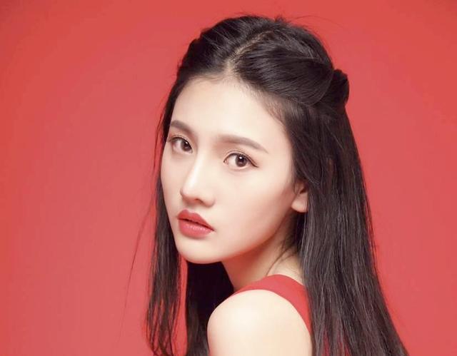 Han Xinyu wears fashionable and beautiful everyday clothes. Netizens ...