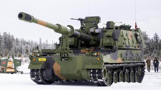 Veteran, Norway's assistance to Ukraine's M109 self-propelled artillery ...