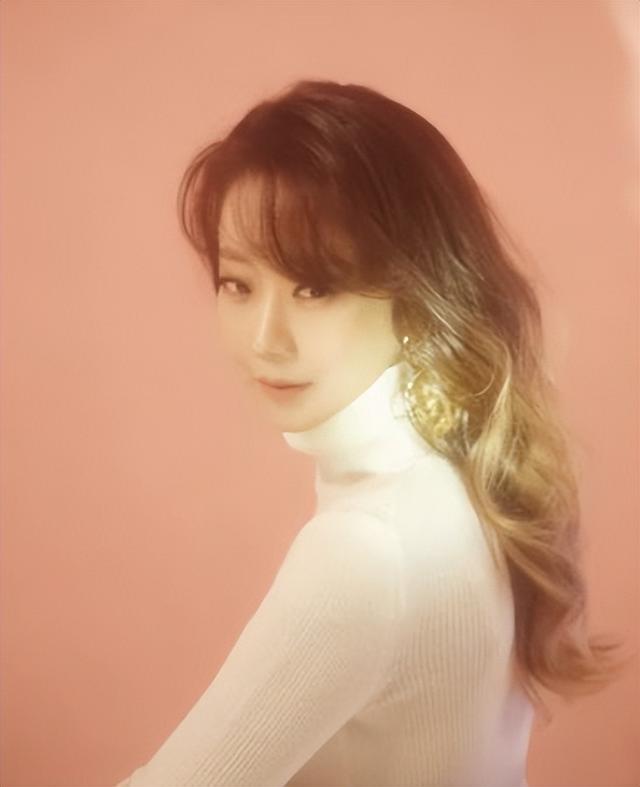 Korean singer Yangpa in a car accident!The whole car overturned and the ...