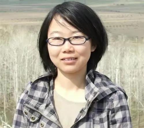 Li Juan's Prose: People Who Are Good at Coming and Parting - iNEWS