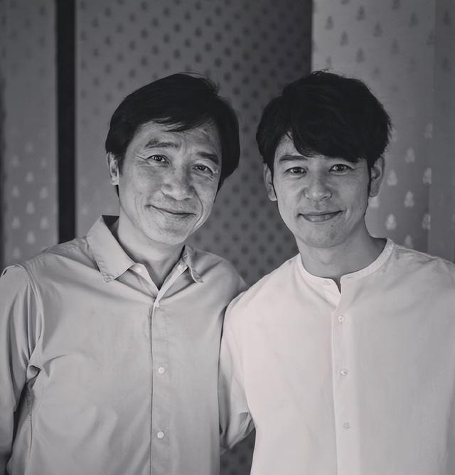 Liang Chaowei's recent photos were exposed, his body was thin and his ...