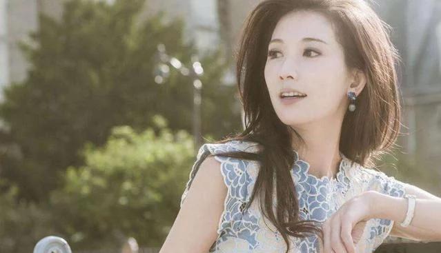 Seeing Lin Chiling's swimsuit photos, I know why she married a Japanese ...