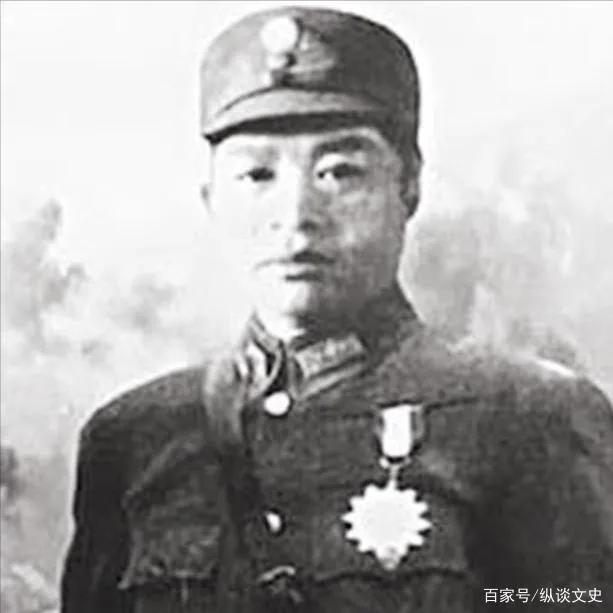 When Ye Ting was killed in 1946, there were three people on the plane ...