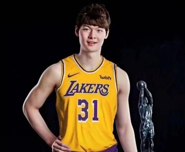 Wang Zhelin was traded to the Knicks, the Chinese genius dominates the ...