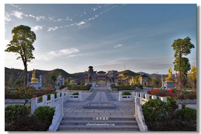 Xichuan Xiangyan Temple VII: Leaving the Buddhist temple, associate ...