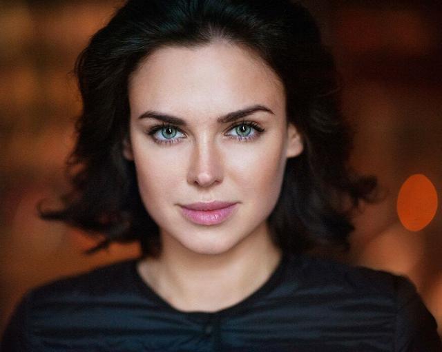 modern russian actress with very pleasing appearance - iNEWS