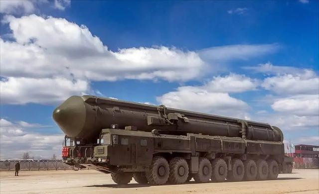 The speed of Mach 20 per hour and the range of 16,000 kilometers carry ...