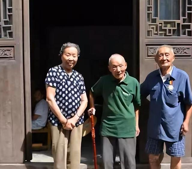 The last three military spies in the mainland, after 64 years of ...