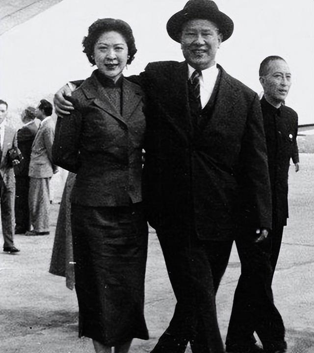 In 1958, Bai Chongxi took a photo with her daughter: the vicissitudes ...