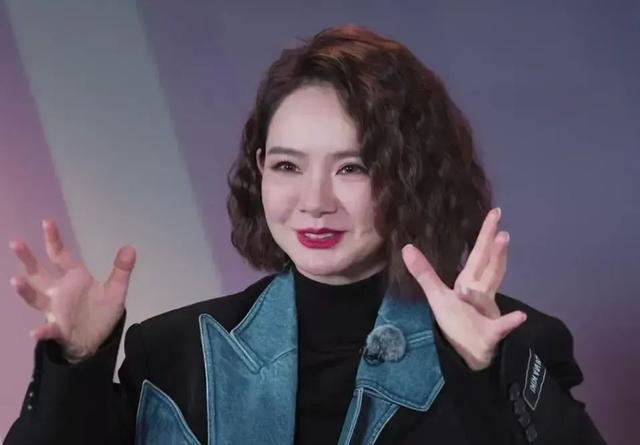 Qi Wei bravely faced weight problems, the calmness and courage of ...